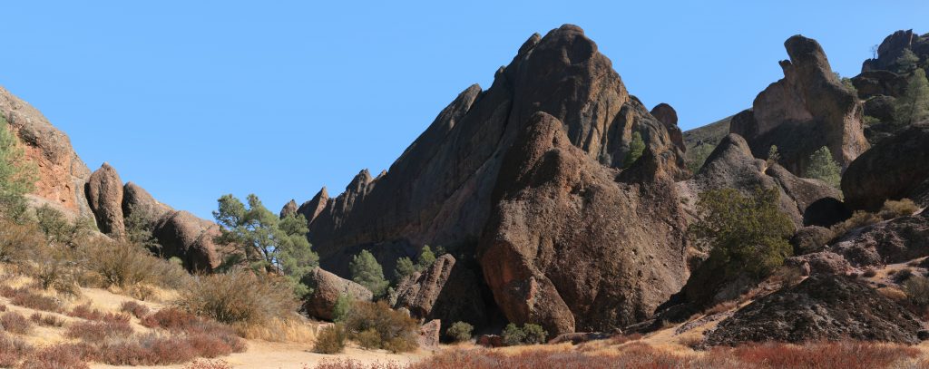 Ultimate Guide To Pinnacles National Park, California | TouristSecrets
