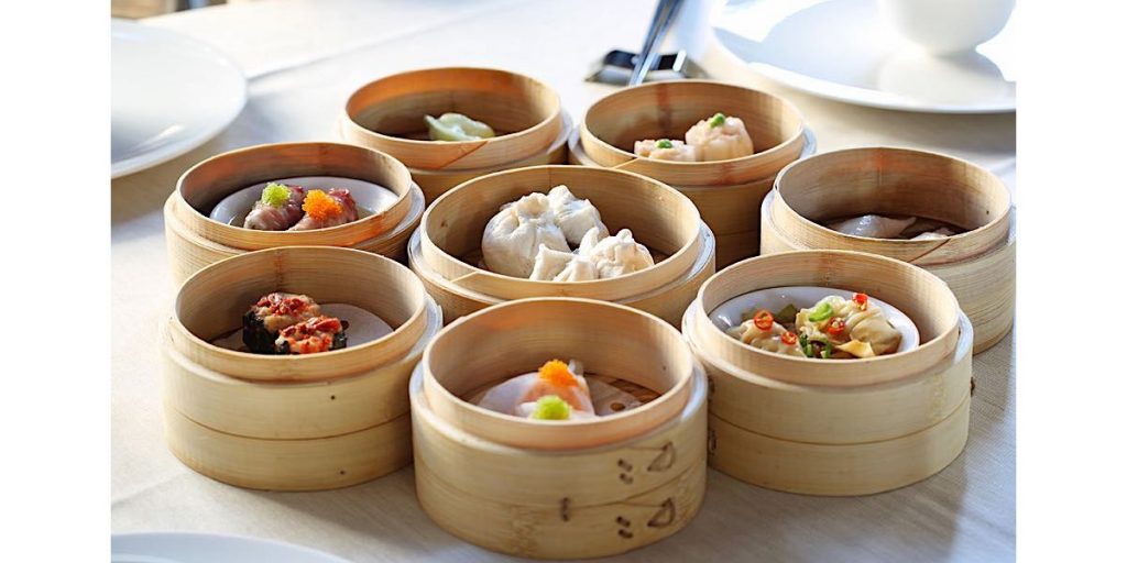 Must-Try Food and Restaurants in Chinatown Chicago | TouristSecrets