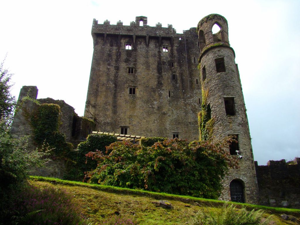 Things To Know About Visiting Blarney Castle, Ireland | TouristSecrets