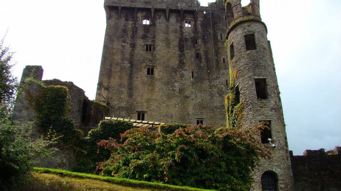 Things To Know About Visiting Blarney Castle, Ireland | TouristSecrets