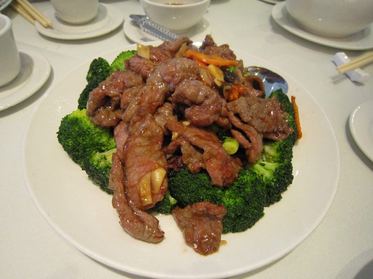 10 Must Try Chinese Dishes From China Wok Springfield | TouristSecrets