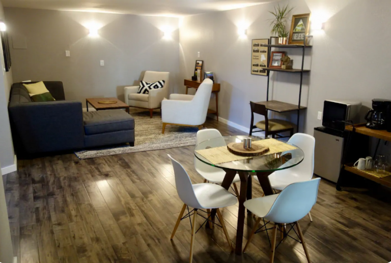 10 Airbnb Seattle Rentals To Consider For Your Trip | TouristSecrets