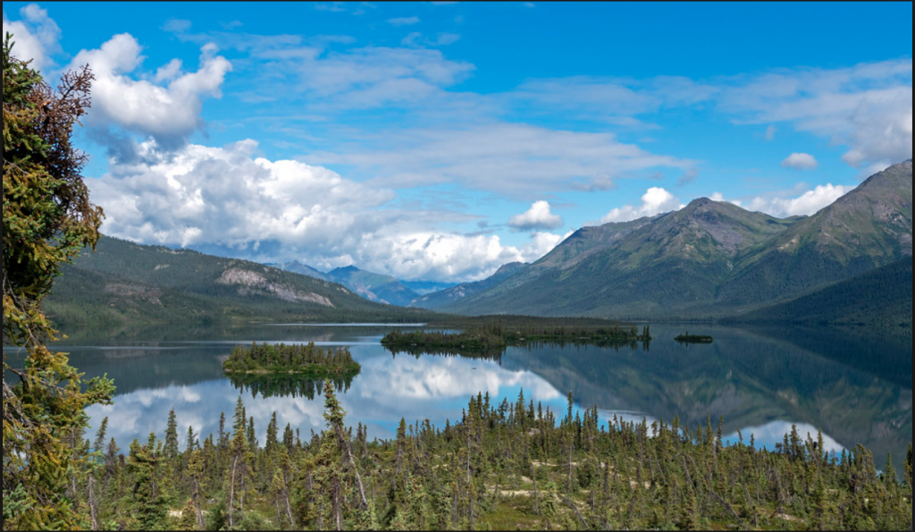 15 Must-See Attractions in Alaska | TouristSecrets