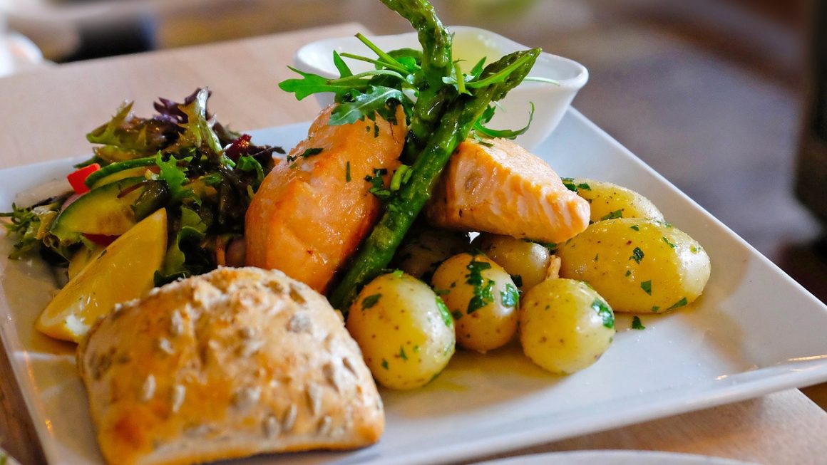 10 Must Try Foods When Traveling To Norway | TouristSecrets