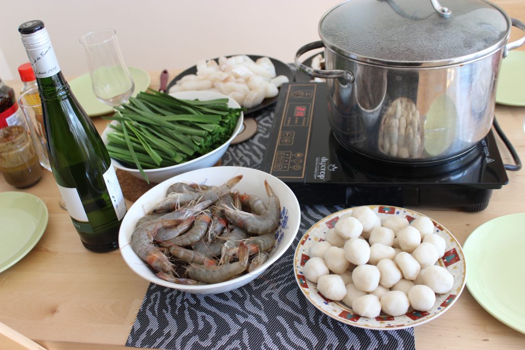 What Is A Chinese Hot Pot And Why You Must Try It? | TouristSecrets