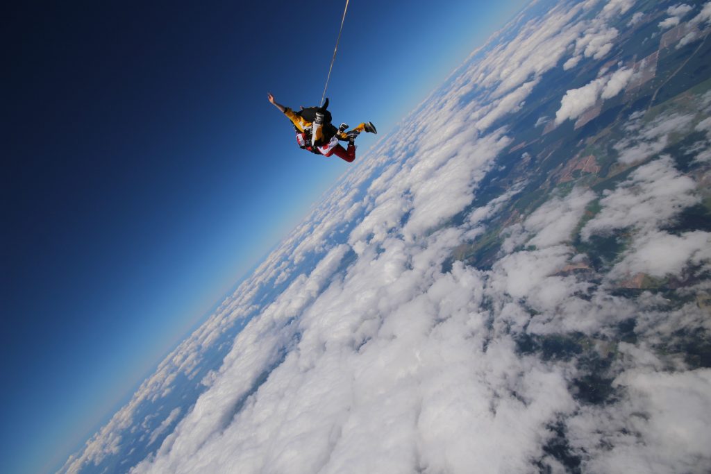 Top 7 Stunning Skydiving Spots In New Zealand | Touristsecrets