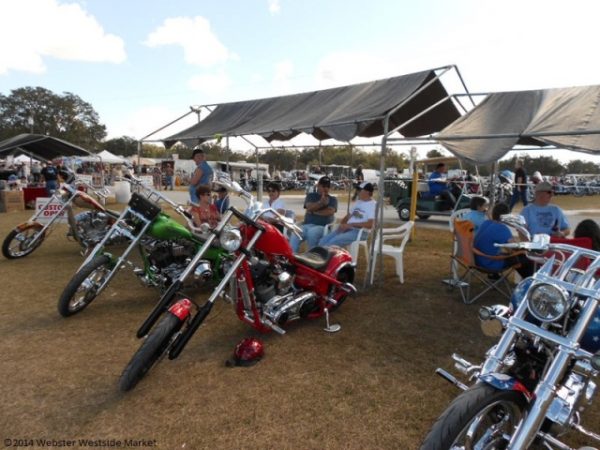 Your Ultimate Guide To Webster Flea Market | TouristSecrets