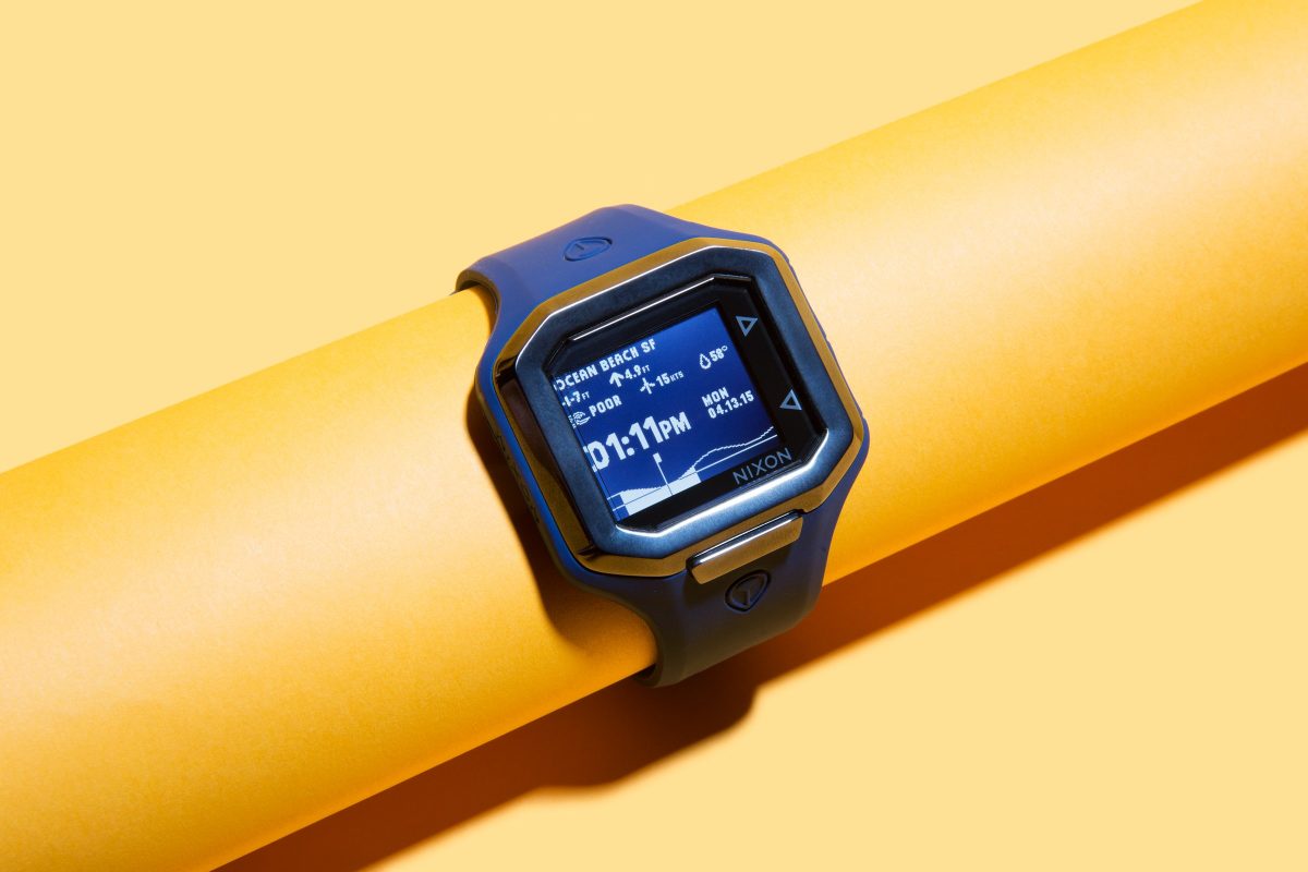 5 Cool Waterproof Surf Watches You Need To Know | TouristSecrets