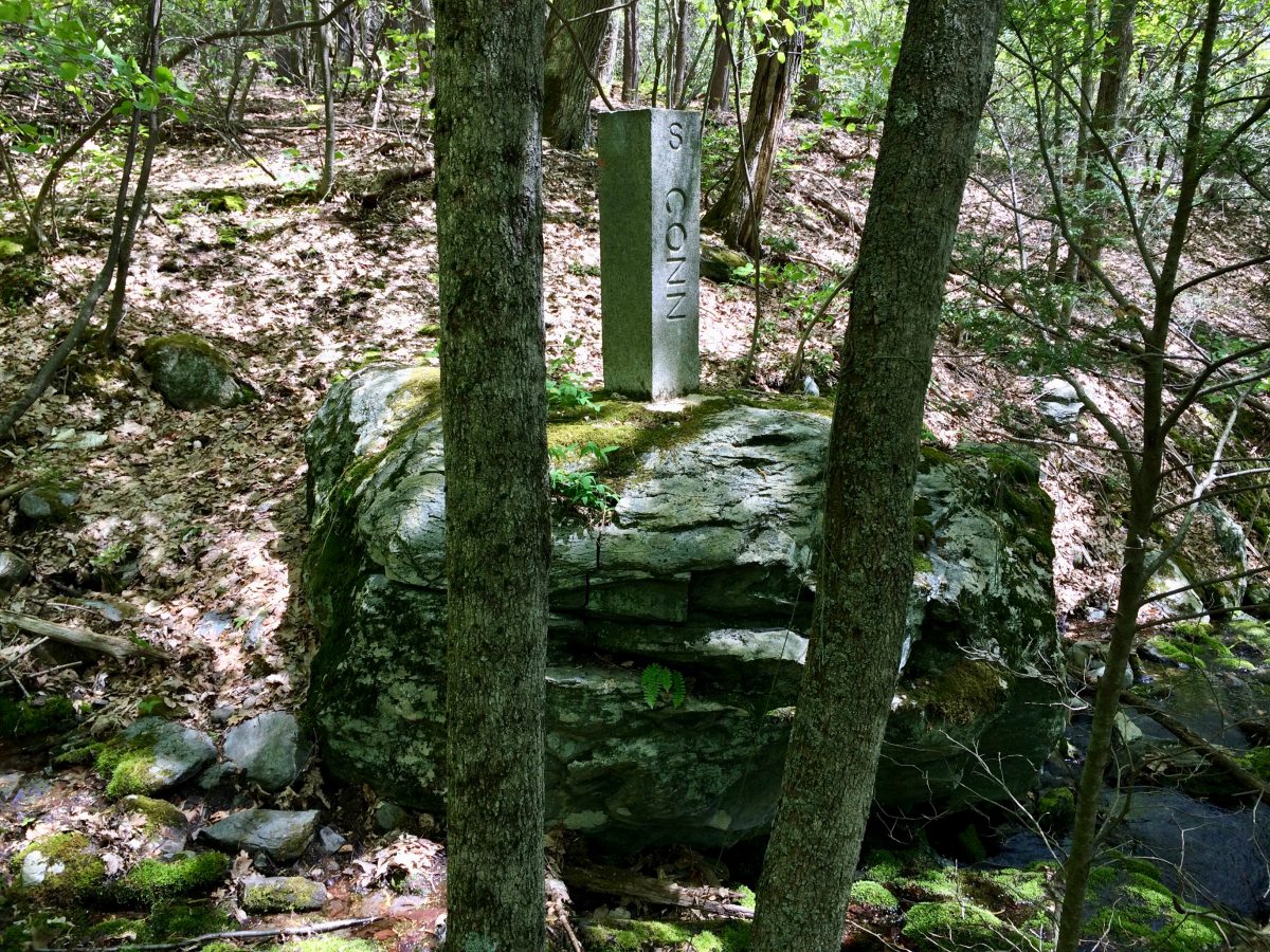 Exercise 10 Hiking Trails In Connecticut | TouristSecrets