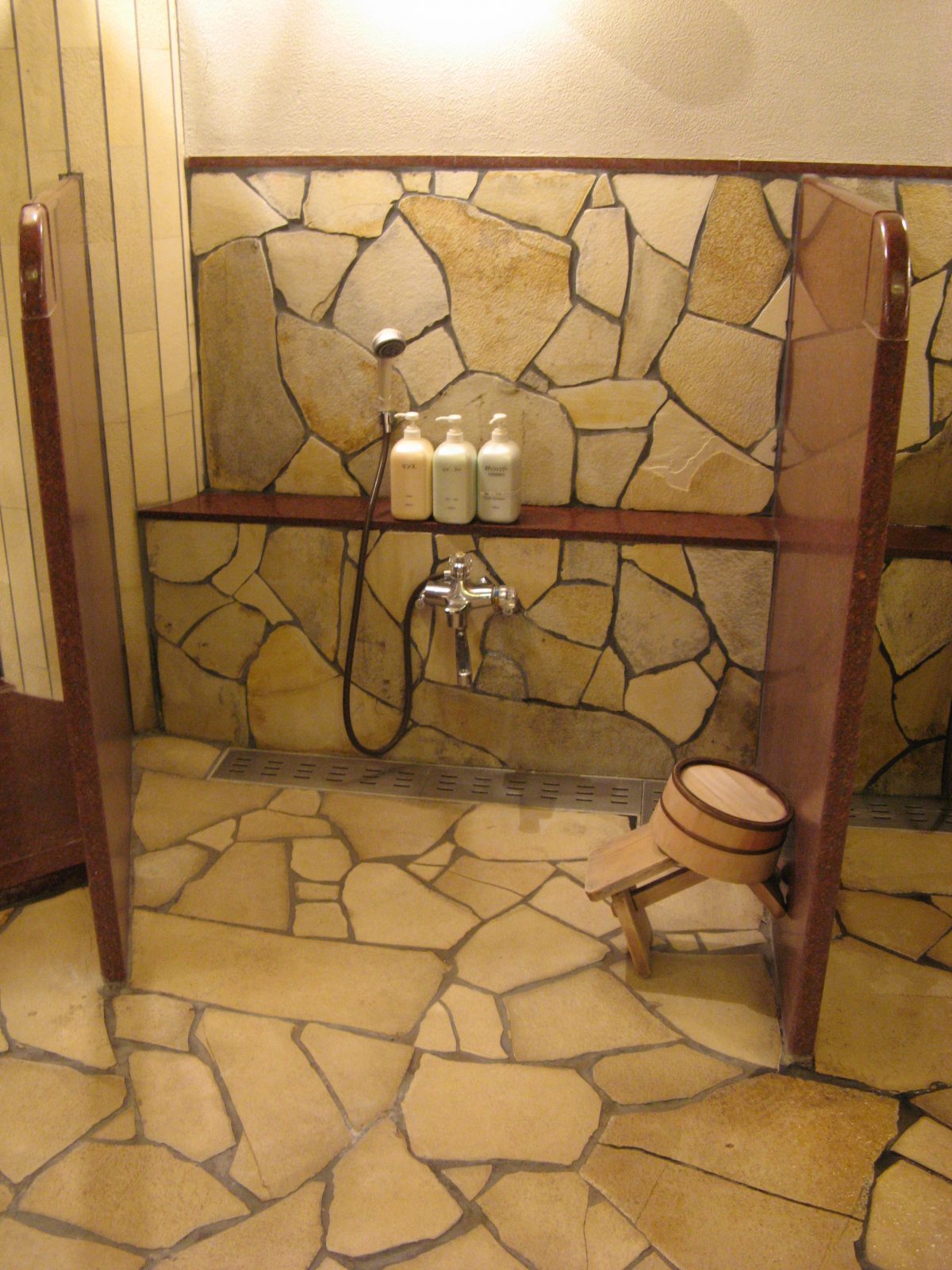 All You Need To Know About Japanese Onsen | TouristSecrets