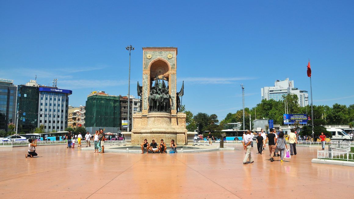 Taksim Square In Istanbul - All You Need To Know | TouristSecrets