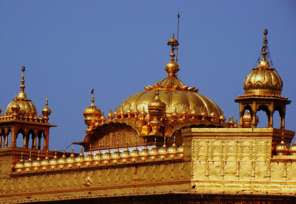 Golden Temple In Amritsar - All You Need To Know | TouristSecrets