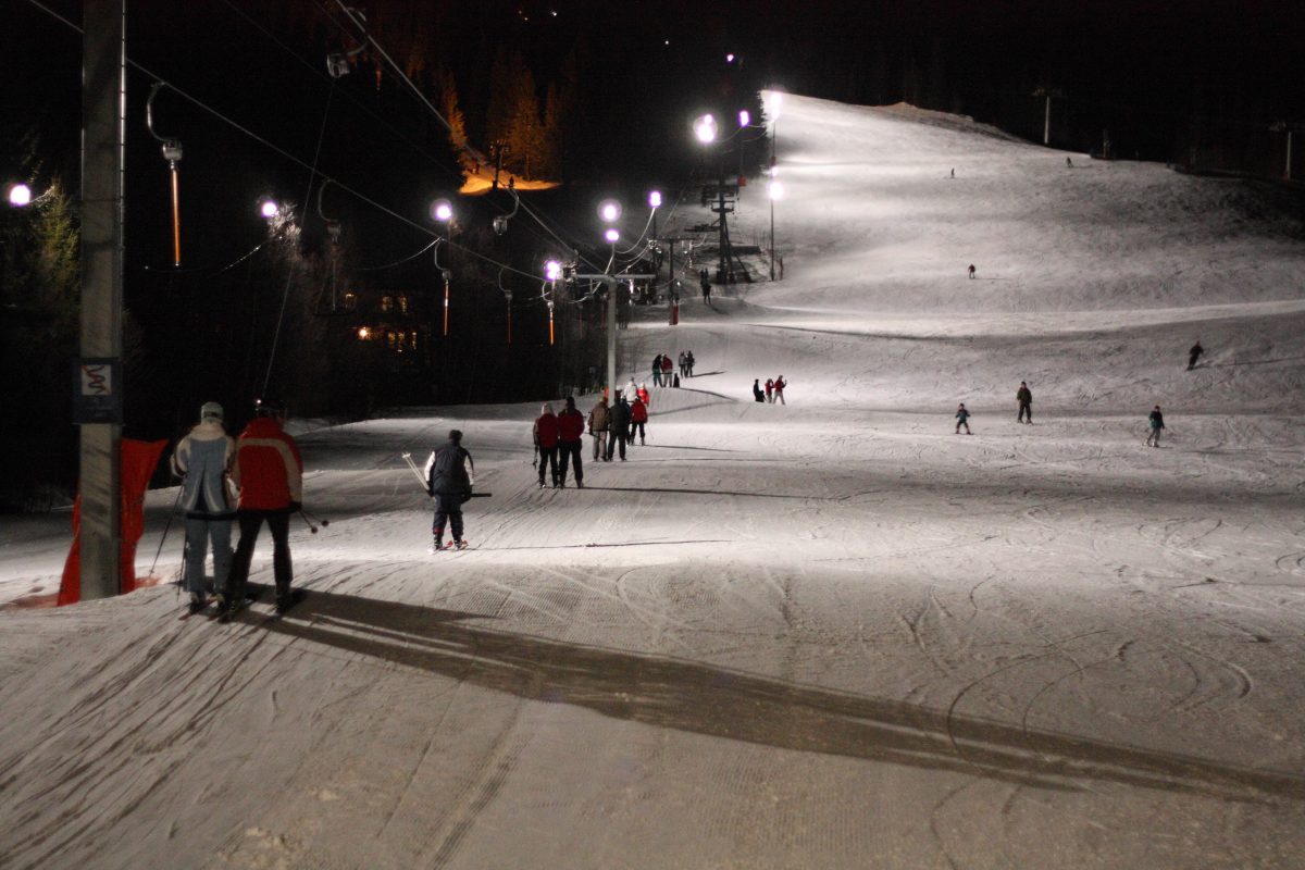 Chill At The Best Michigan Ski Resorts | TouristSecrets