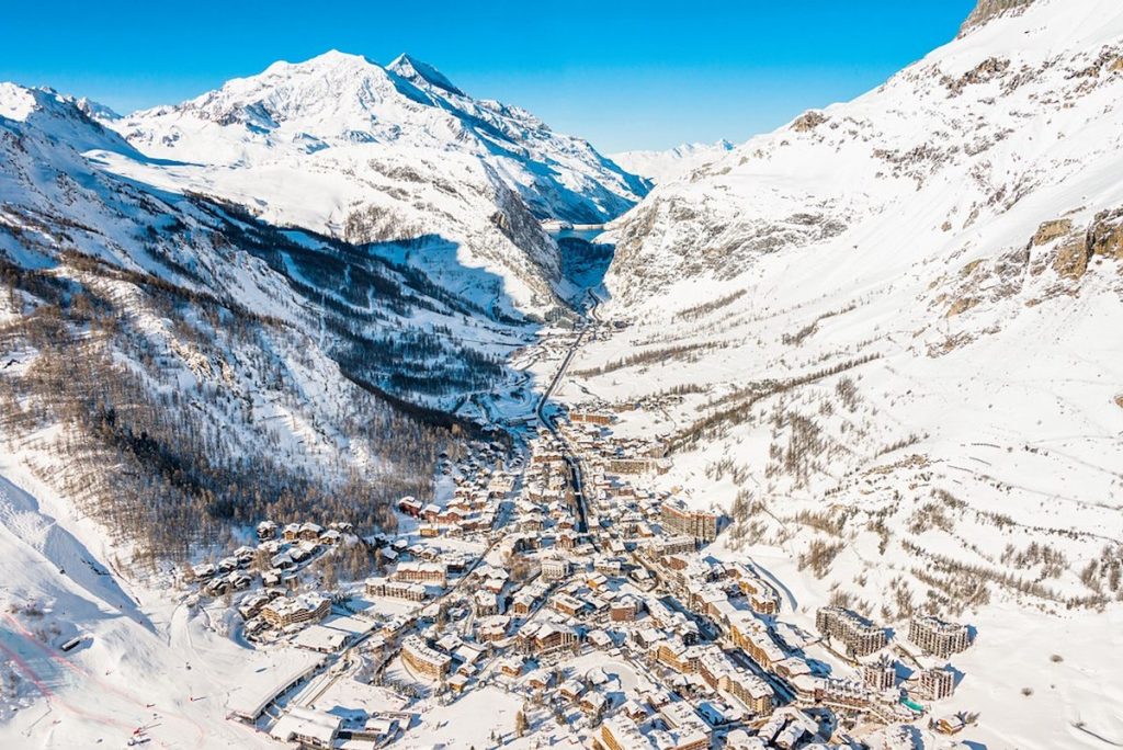 10 Breathtaking French Alps You Won't Regret Visiting | TouristSecrets