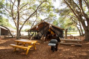 25 Best Luxury Glamping Spots In The U.S. To Pimp Up Your Holiday