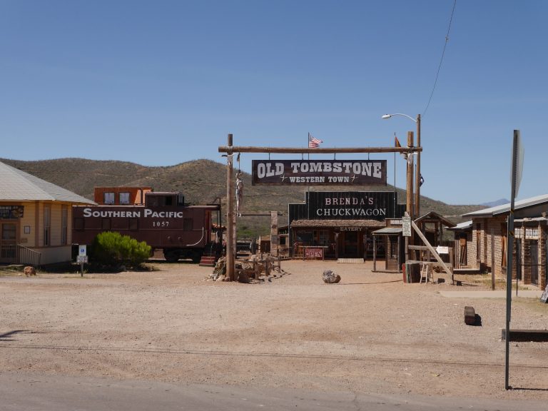 12 Abandoned Ghost Towns in Arizona You Can Explore | TouristSecrets