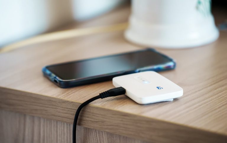 10 Best Travel Routers for Frequent Travelers | TouristSecrets