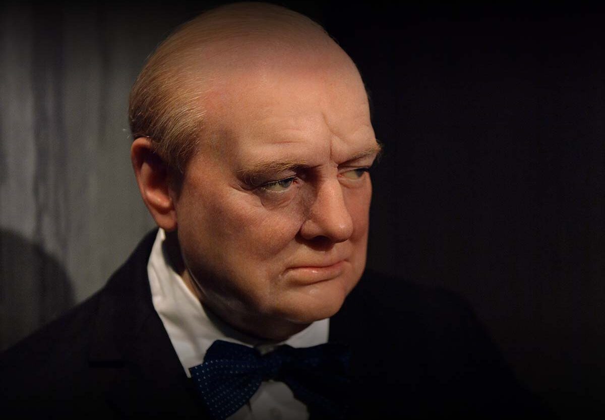 Drinking in the Bar Where Winston Churchill Ran Up a $100,000 Tab ...