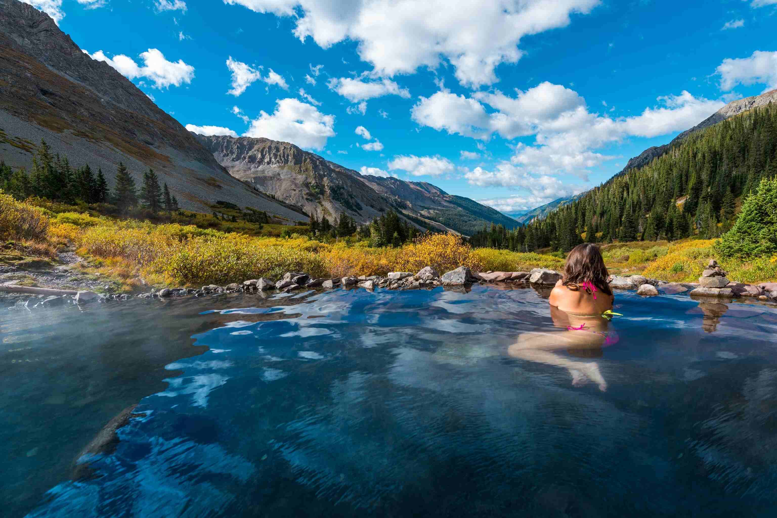 Relax In The Steaming Pools Of Hot Springs State Park | TouristSecrets