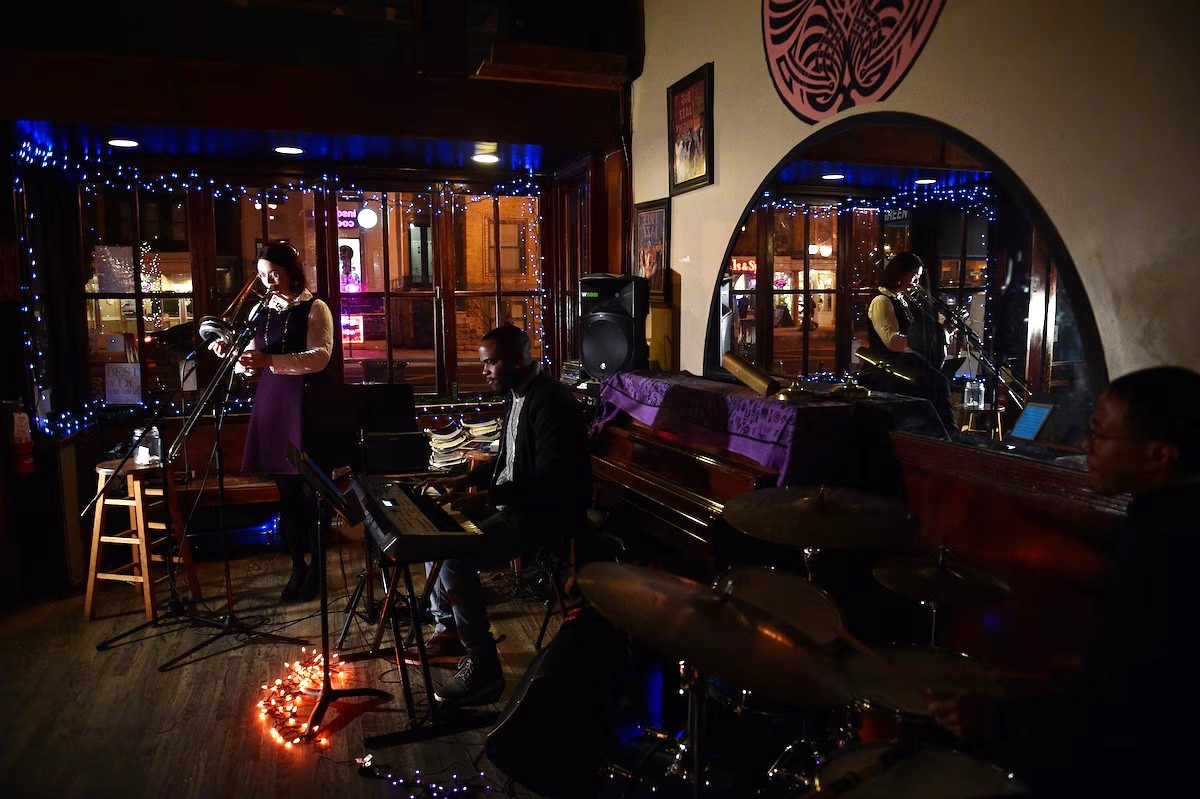 Secret Spots: Best Jazz Clubs In Washington D.C. | TouristSecrets