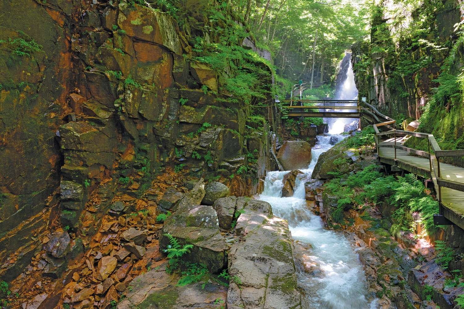 New Hampshire's Secret Flume Gorge Mystery | TouristSecrets