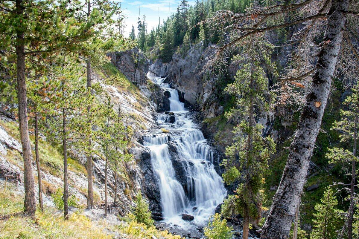 Mysteries Of Montana's Crystal Falls | TouristSecrets