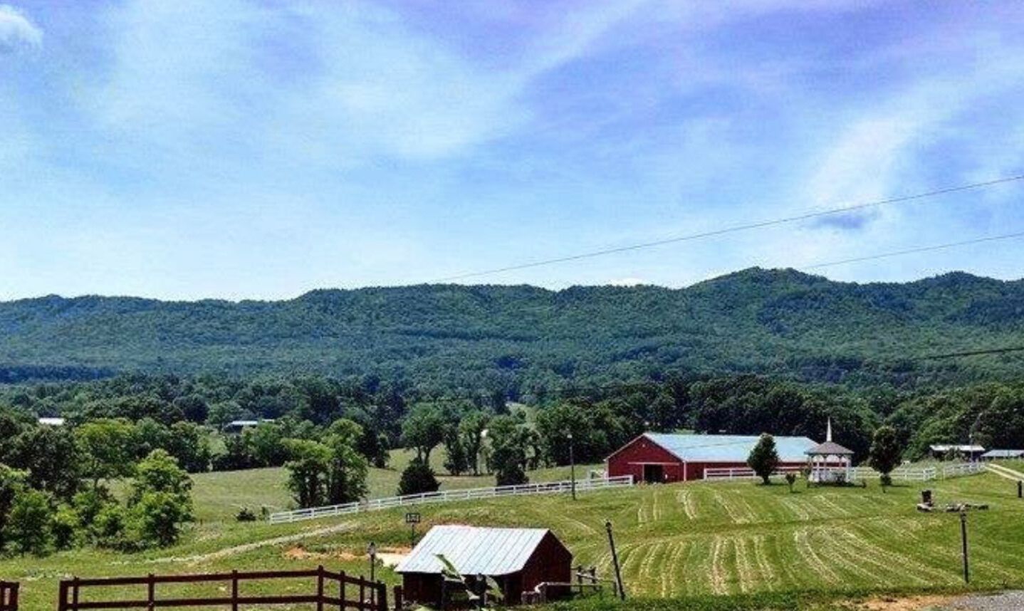Secrets Of Tennessee's Meadow Creek | TouristSecrets