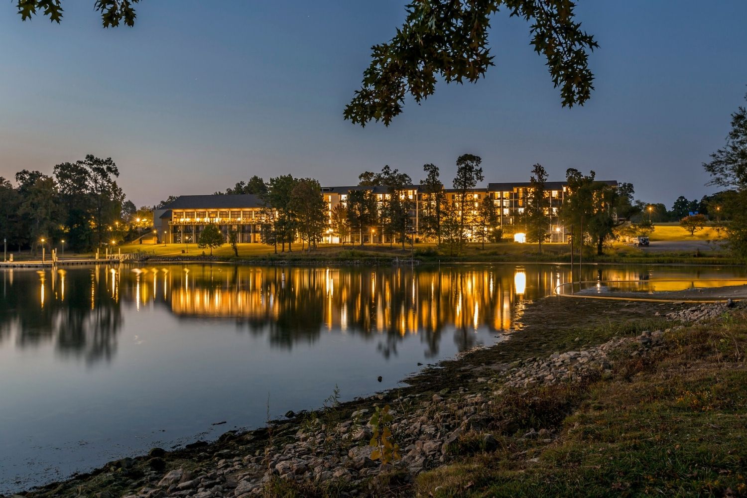 Secrets Of Tennessee's Pickwick Landing | TouristSecrets