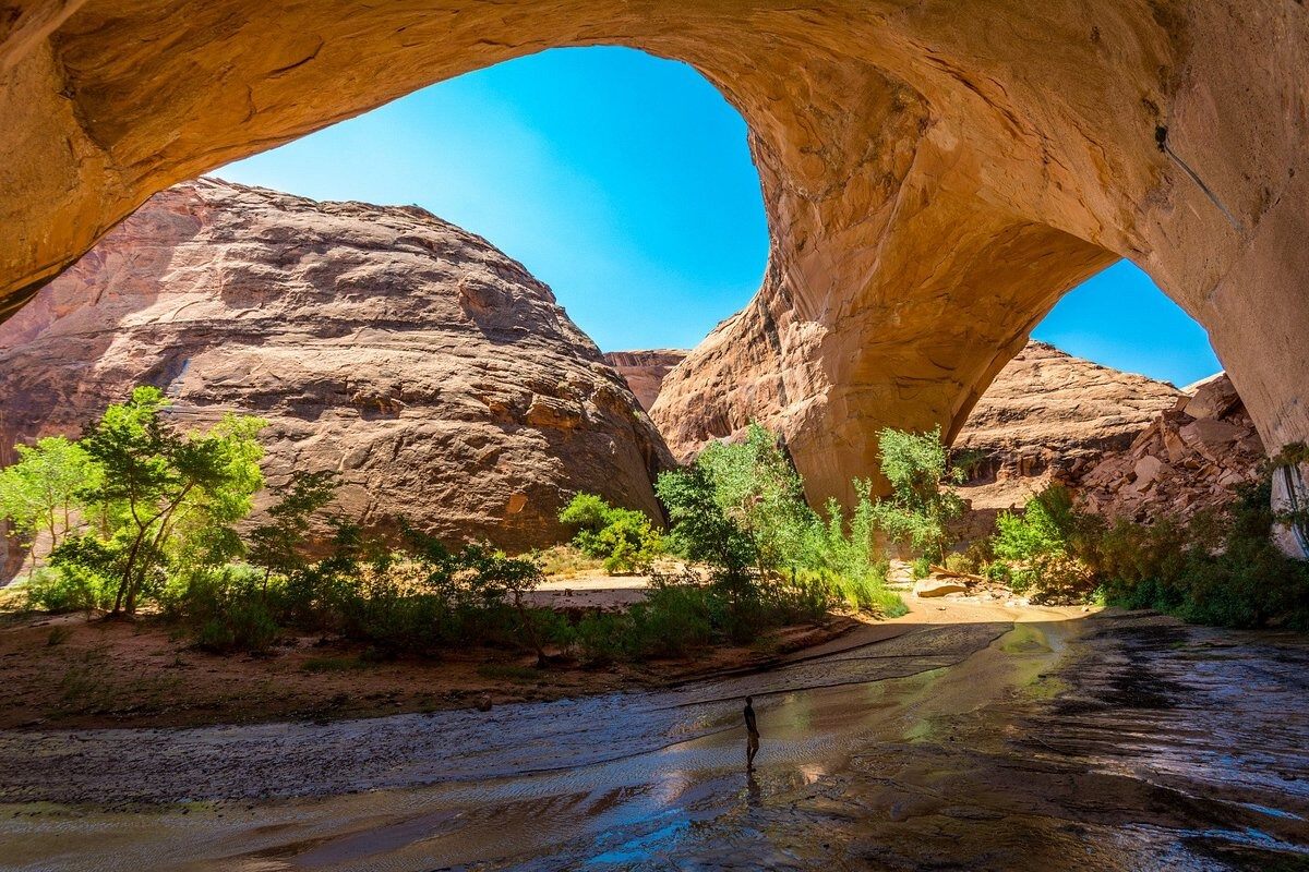 Secrets Of Utah's Coyote Gulch | TouristSecrets