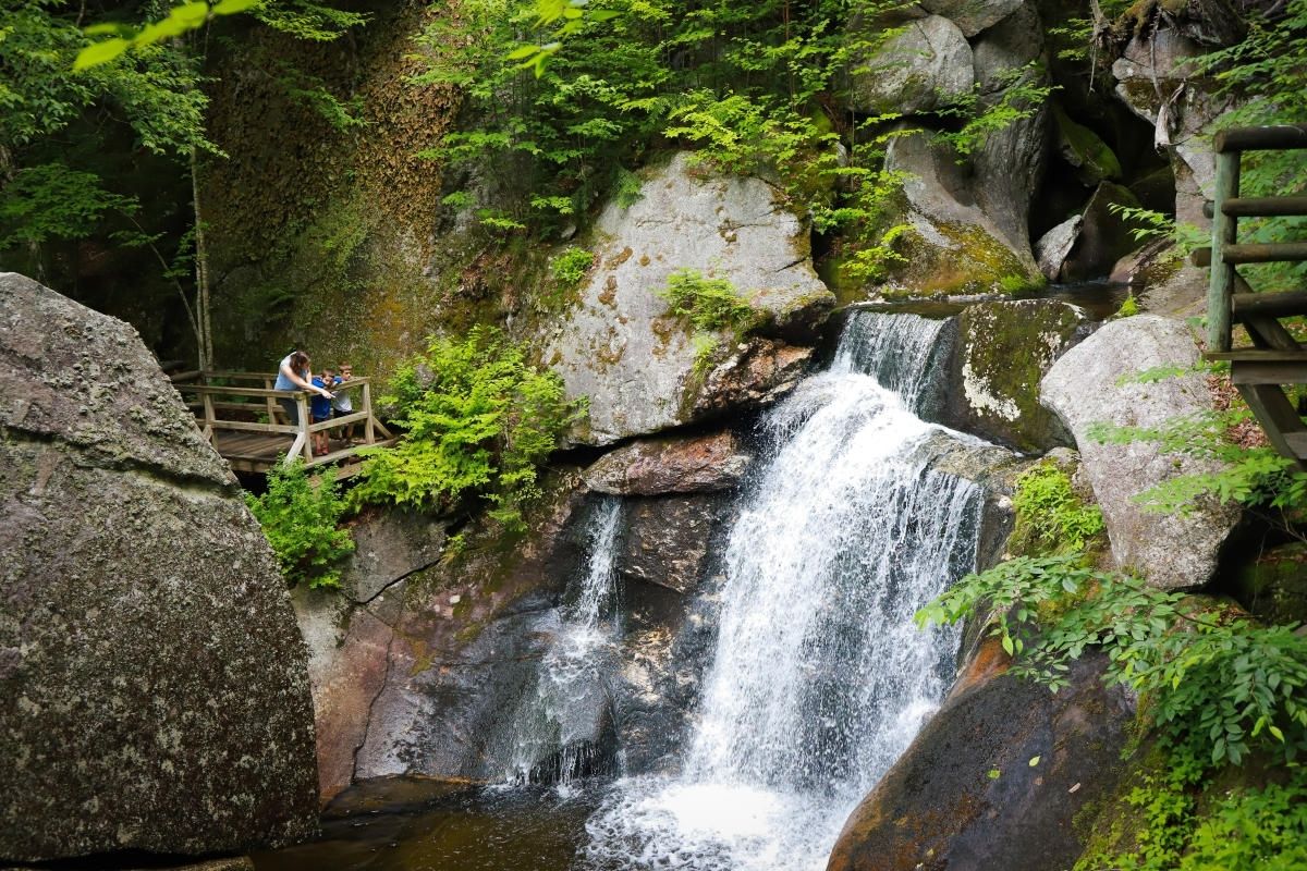 Mysteries Of New Hampshire's Paradise Falls | TouristSecrets