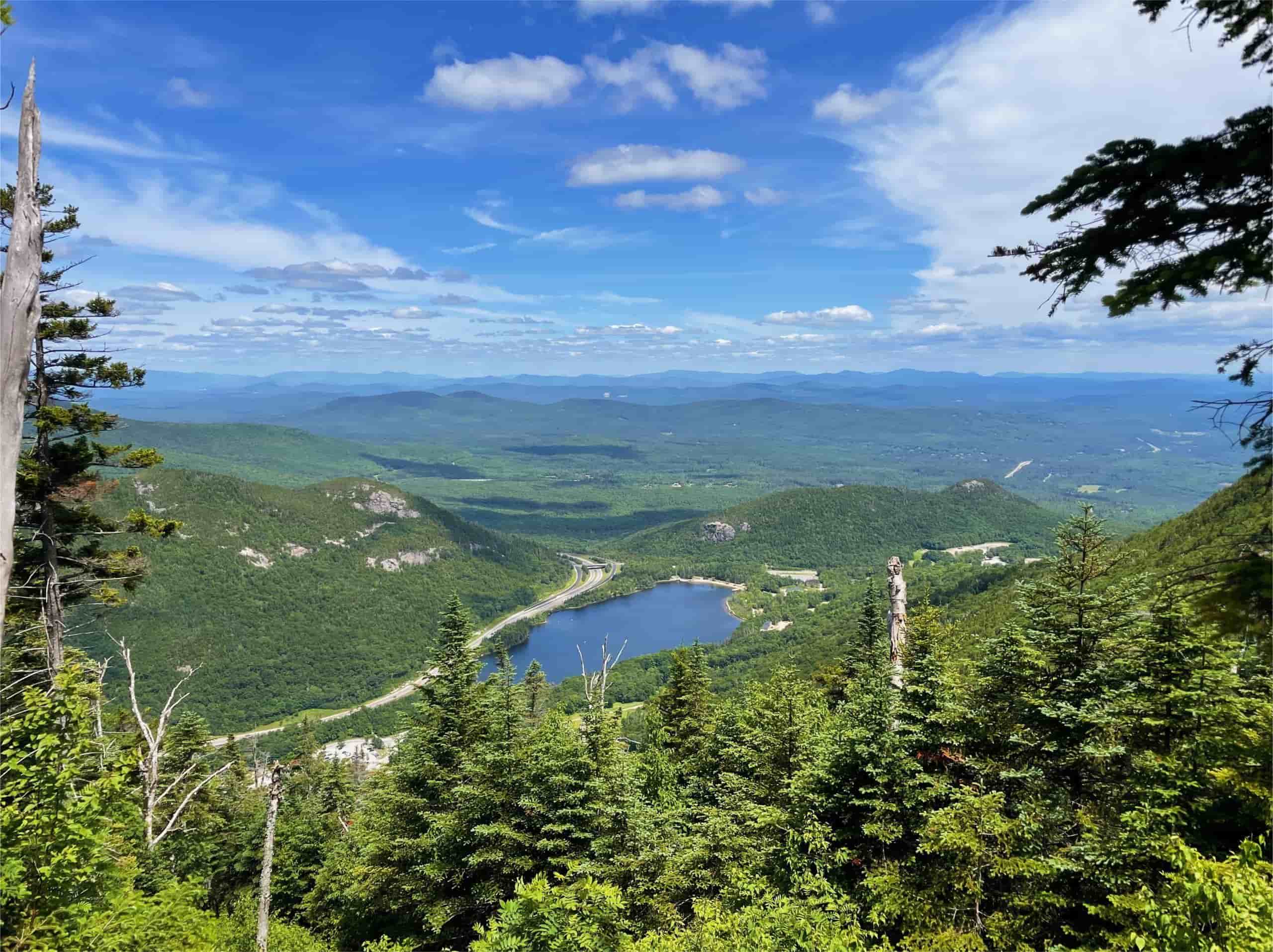 Hidden Mountain Ridges Of New Hampshire's Kinsman Ridge | TouristSecrets